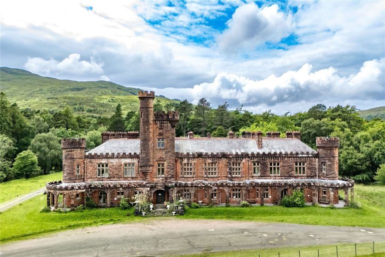 Castles on the Market – For Sale – Scottish Castles Association